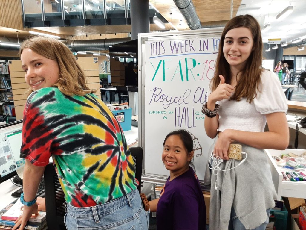 Library Monitors – Western Springs College